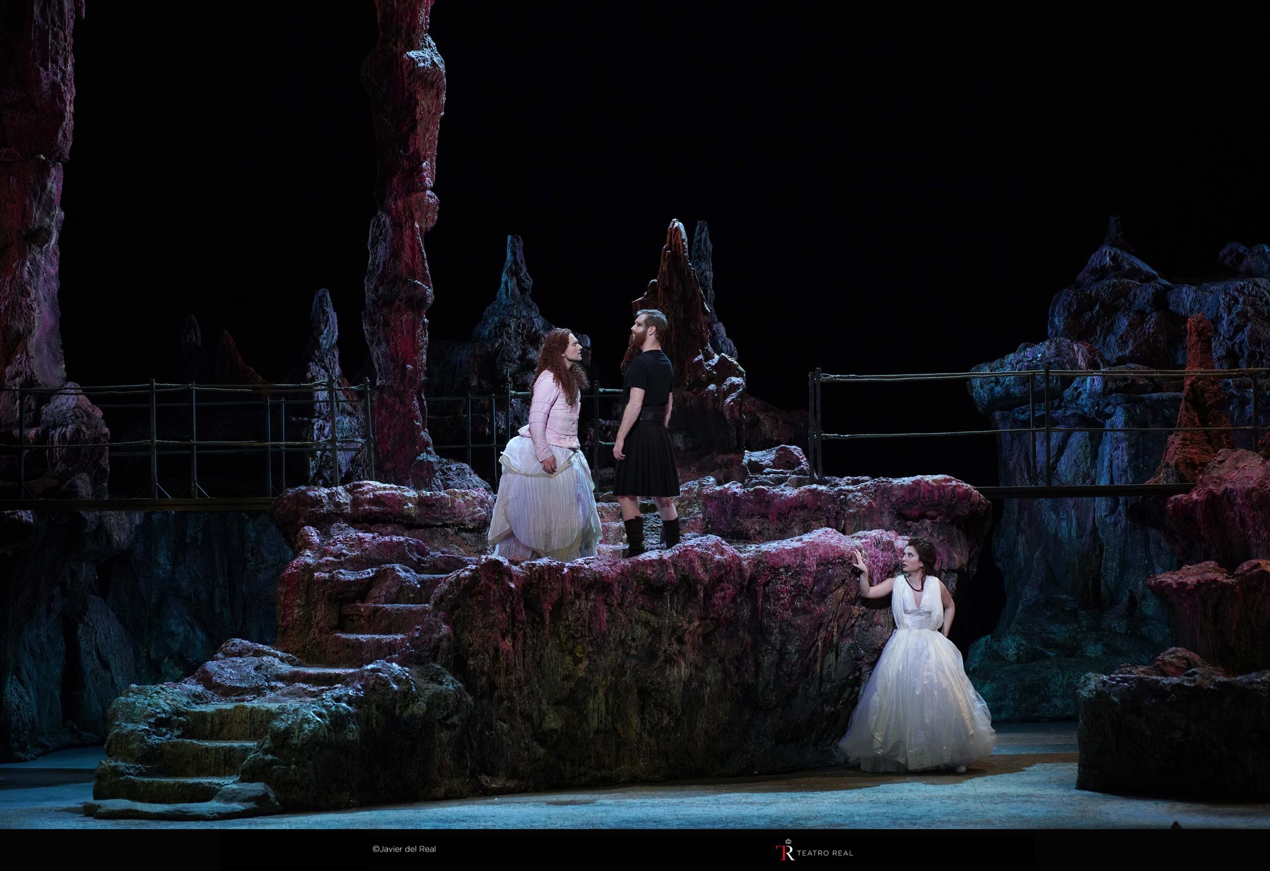 Comentarios en la prensa: Aquiles en Esciros en el Teatro Real | Beckmesser