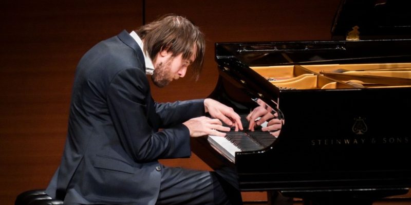 Crítica: Daniil Trifonov en el Ciclo Grandes Intérpretes de la ...
