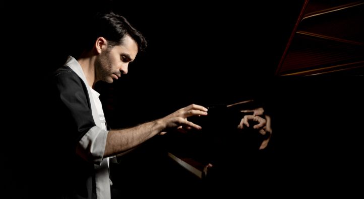 El III Festival de Piano Iturbi ofrecerá siete recitales y un concierto ...