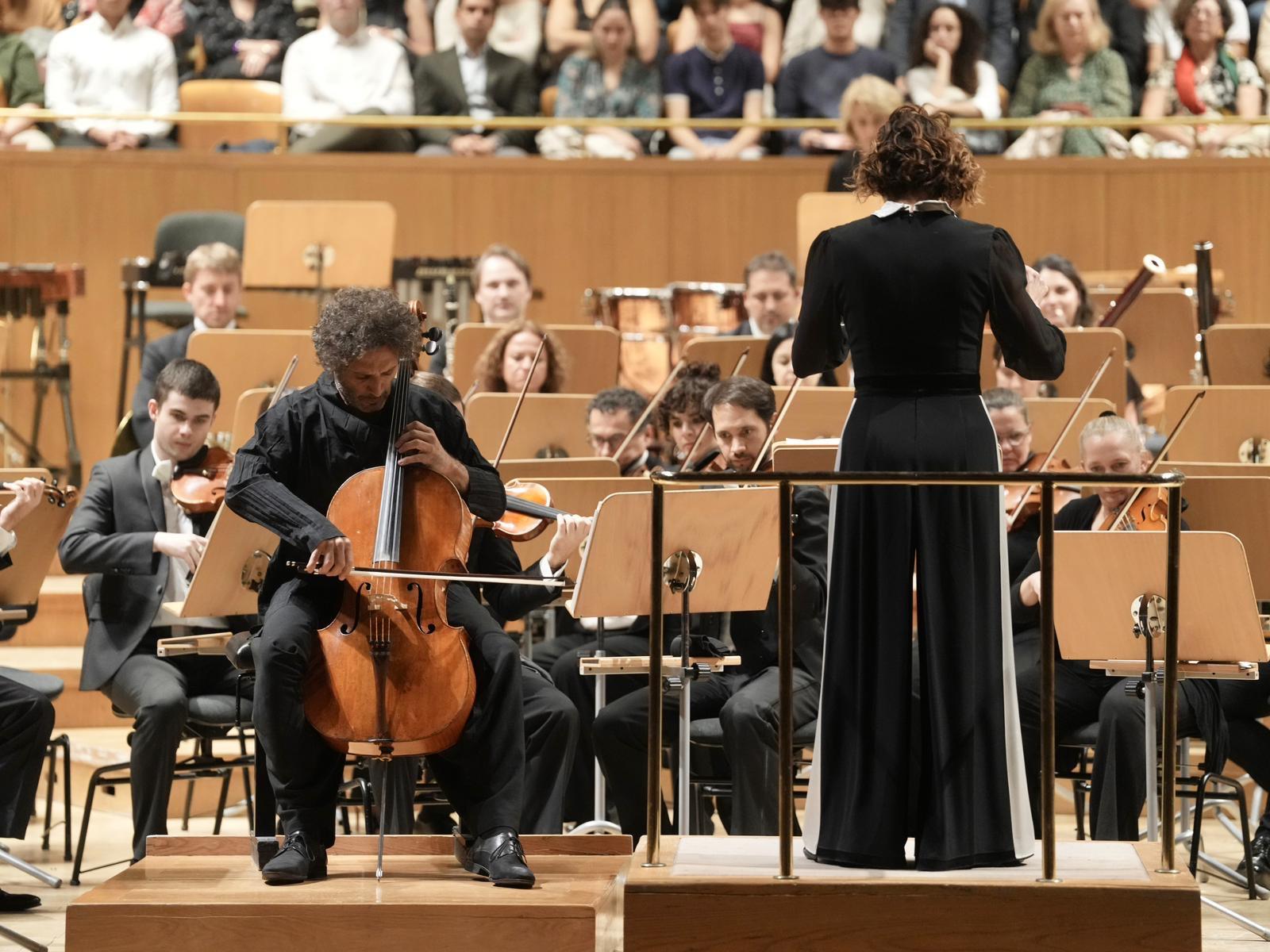 Crítica: ORCAM, de la Parra y Altstaedt con Shostakovich, entre la ...